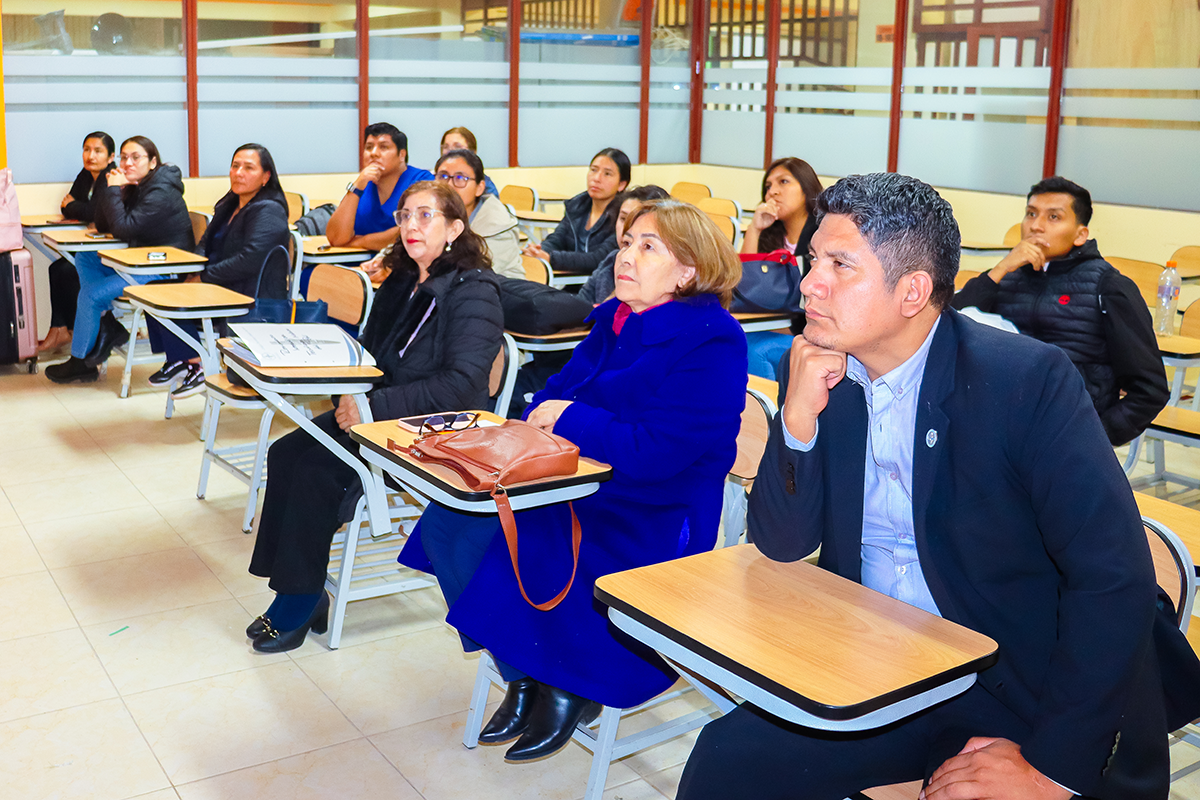 𝗖𝗧𝗠𝗣 𝗦𝗘 𝗥𝗘𝗨𝗡𝗘 𝗖𝗢𝗡 𝗧𝗘𝗖𝗡𝗢́𝗟𝗢𝗚𝗢𝗦 𝗠𝗘́𝗗𝗜𝗖𝗢𝗦 𝗗𝗘 𝗖𝗔𝗝𝗔𝗠𝗔𝗥𝗖𝗔 𝗣𝗔𝗥𝗔 𝗔𝗡𝗔𝗟𝗜𝗭𝗔𝗥 𝗟𝗔 ...